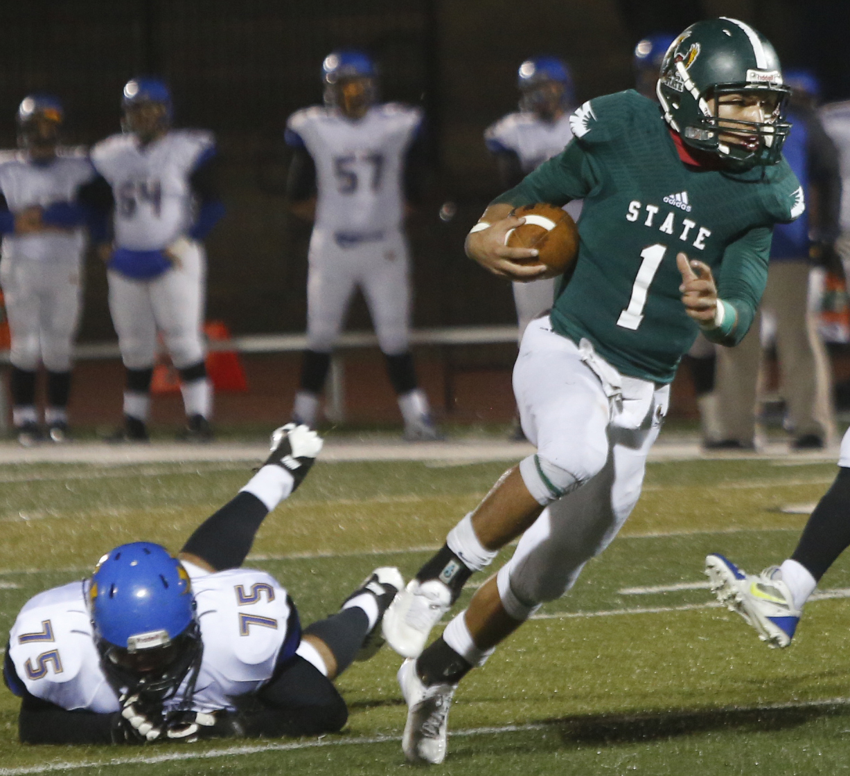 Photo gallery: Free State-Hutchinson football | News, Sports, Jobs ...